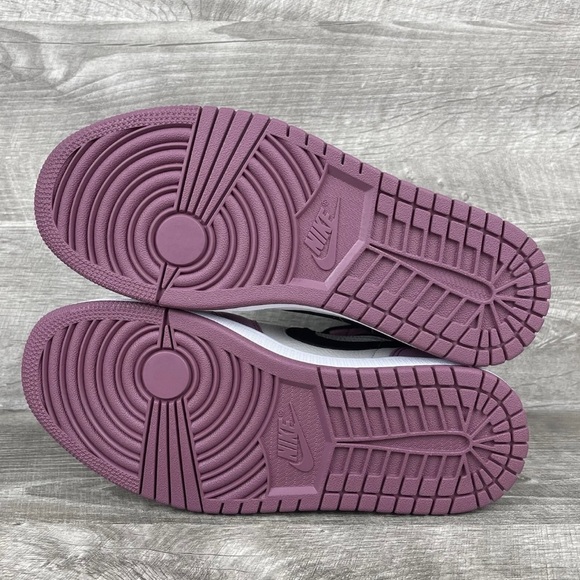 Jordan | Shoes | Nike Air Jordan Mid Se Berry Pink Mulberry Dc726750 ...